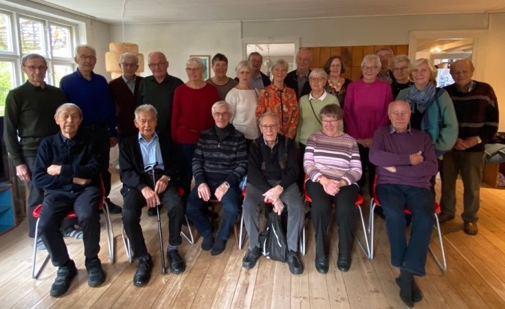 Gammel-elev dag på Haastrup gamle friskole - Friskolearkivet